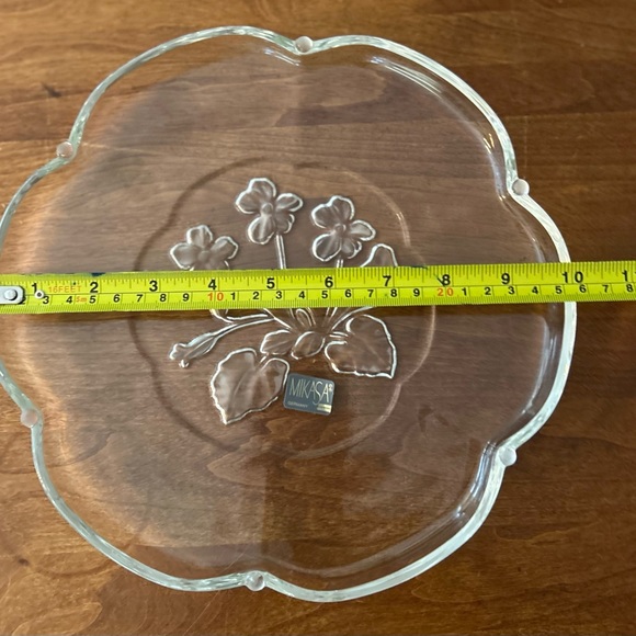 Mikasa | Dining | Vintage New Mikasa Crystal Etched Glass Plate With A ...
